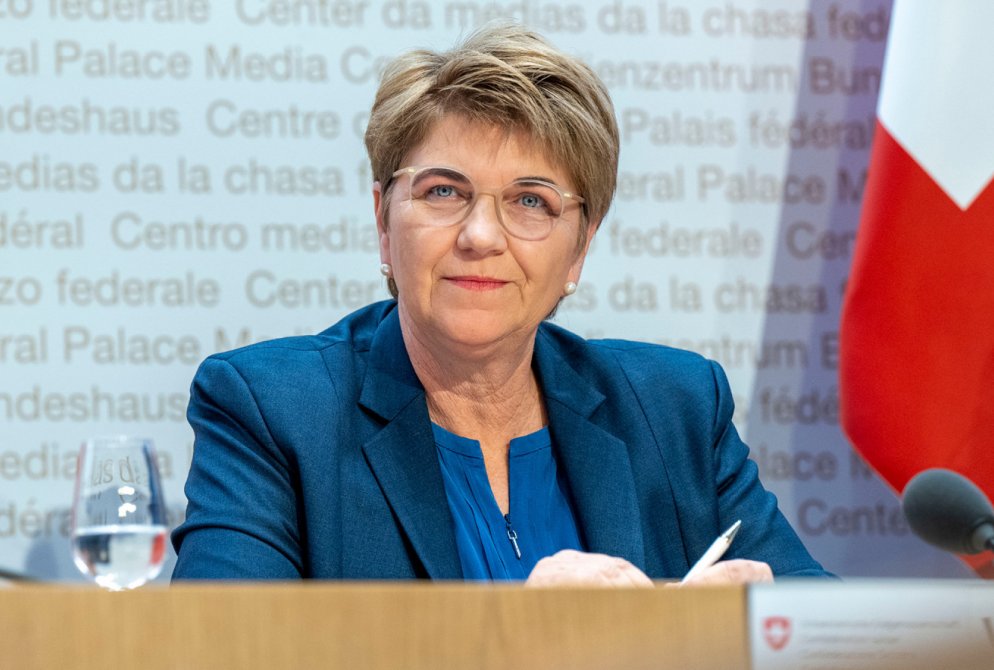 Viola Amherd se ne va: "Ma non perché me l'ha chiesto l'UDC" - Libera TV